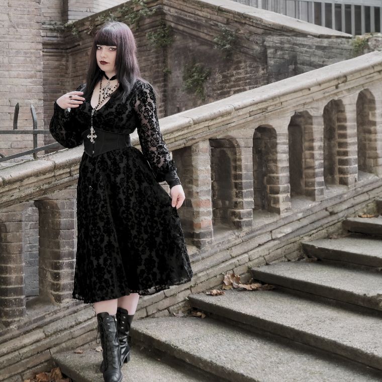 Gothic Ladies Clothing